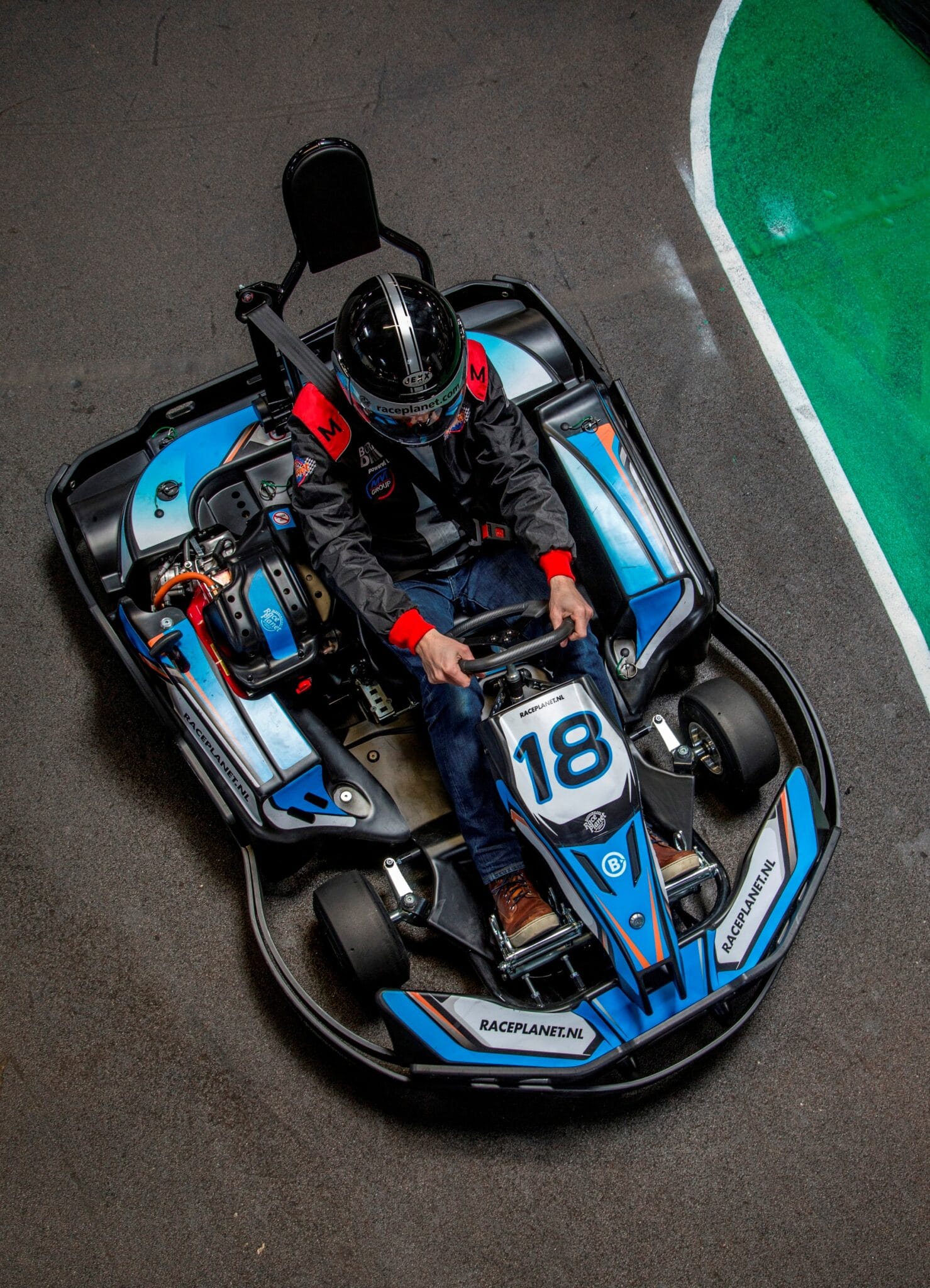 Get in the go-karts at Race Planet Amsterdam and Delft - Race Planet