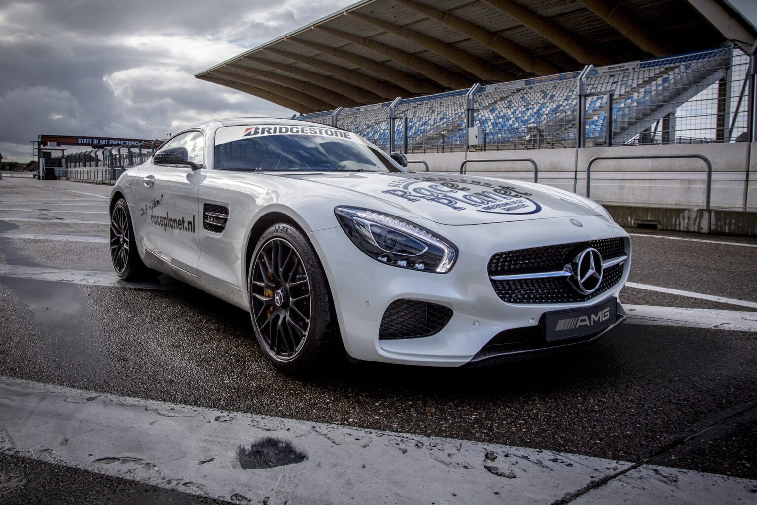 Get behind the wheel of the Mercedes-AMG GT - Race Planet